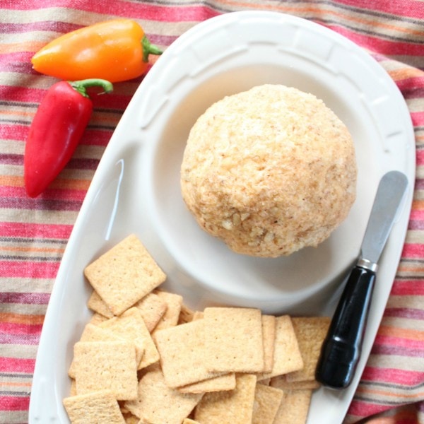 Homemade Buffalo Cheese Ball