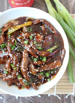 Korean BBQ Beef & Noodle Bowl - WhitneyBond.com