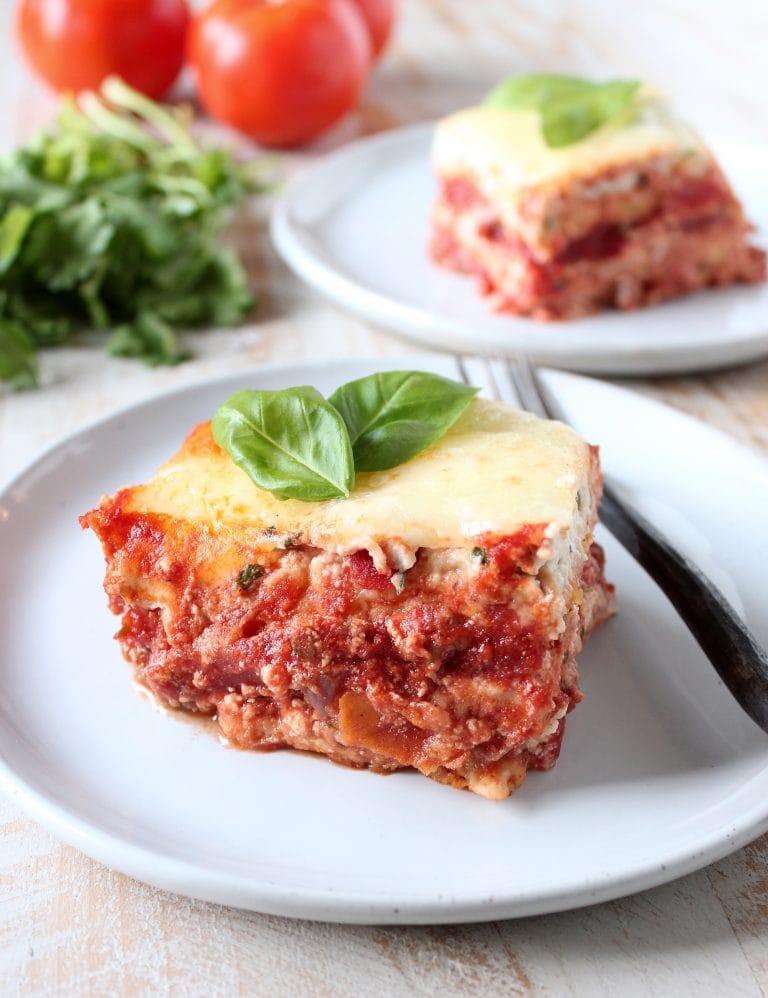 Garlic Naan Italian Sausage Lasagna Recipe - WhitneyBond.com