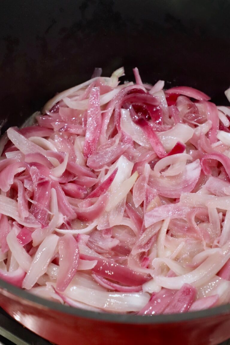 How To Caramelize Onions