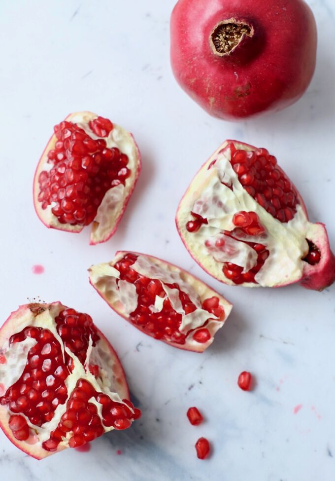 How To Cut A Pomegranate