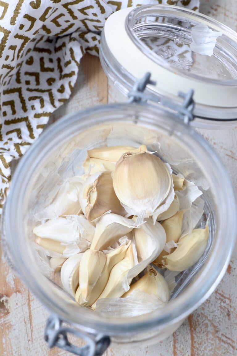 How To Peel Garlic (3 Fast & Easy Methods) - WhitneyBond.com