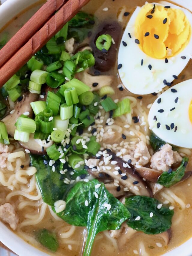 Easy Vegetarian Ramen Recipe - WhitneyBond.com