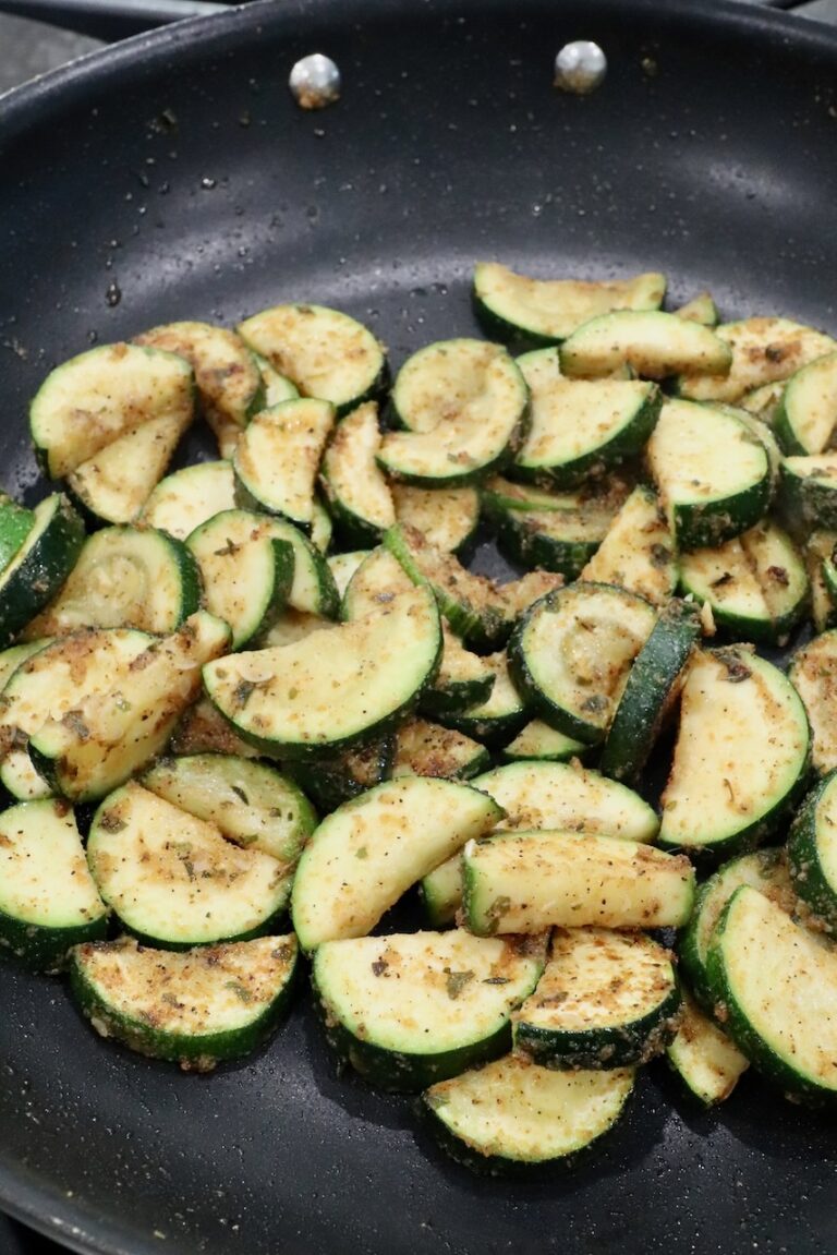 How To Cook Zucchini (4 Ways)